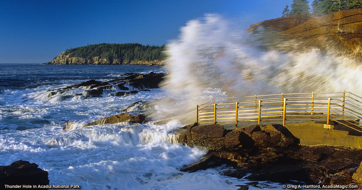 Thunder Hole - Acadia National Park - Otter Cliff